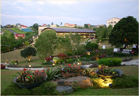 titan estates: Tagaytay... Close to Nature ...