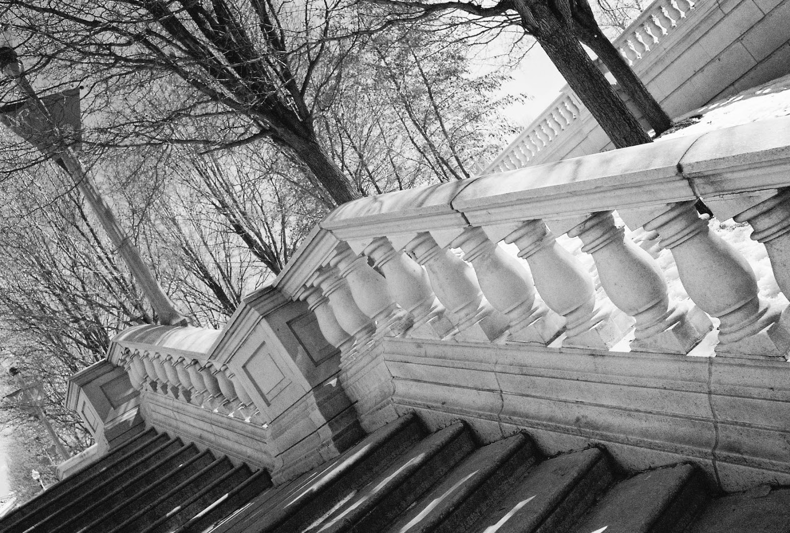 The Leica M4-2: Tilted frame