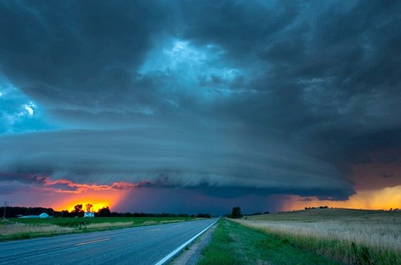 Kerjaya Si Pemburu Ribut Taufan | Majalah Biar Betul