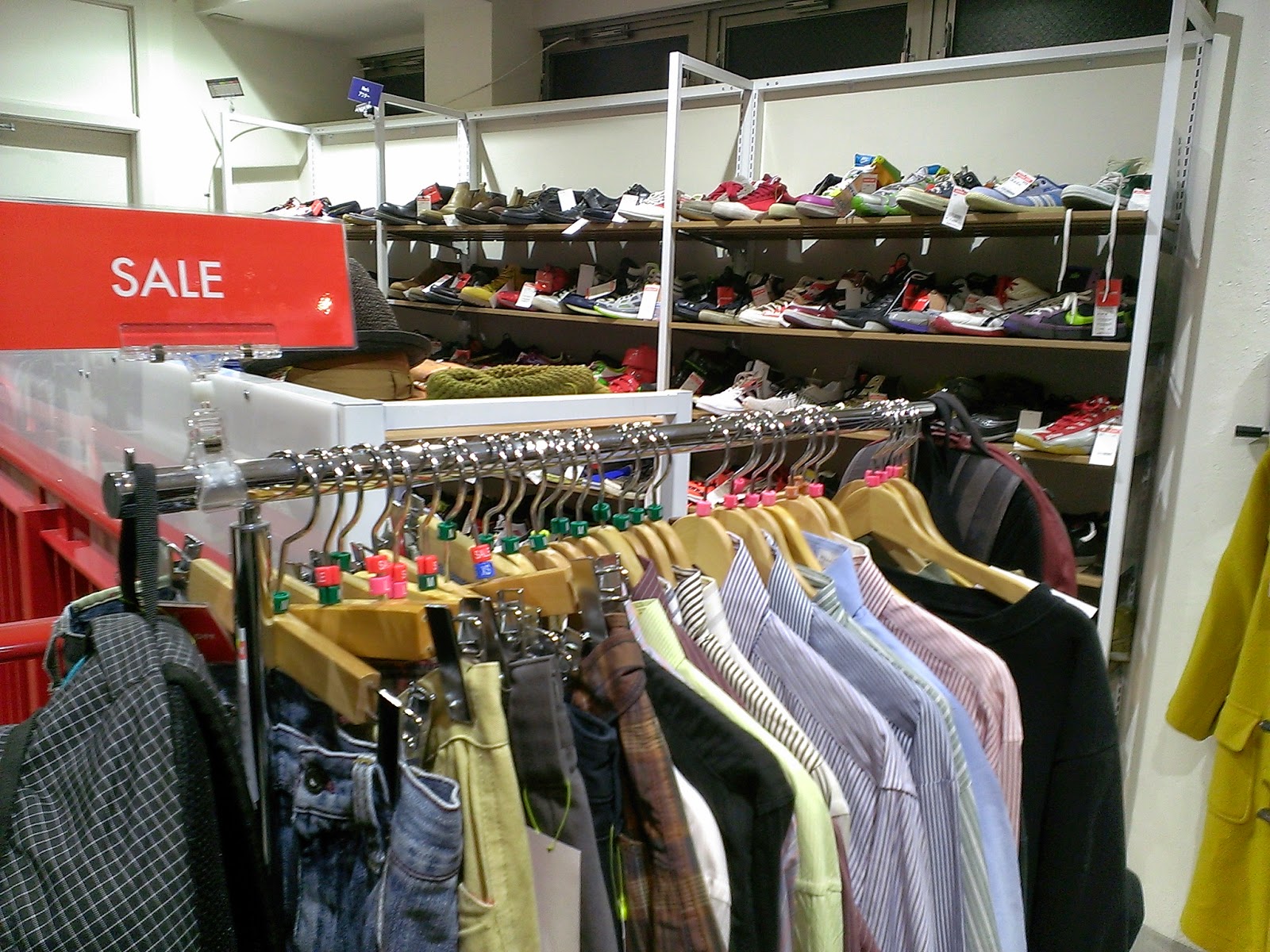 Where to Buy Secondhand Clothing in Tokyo: 【Urban / Shimokitazawa】MODE ...