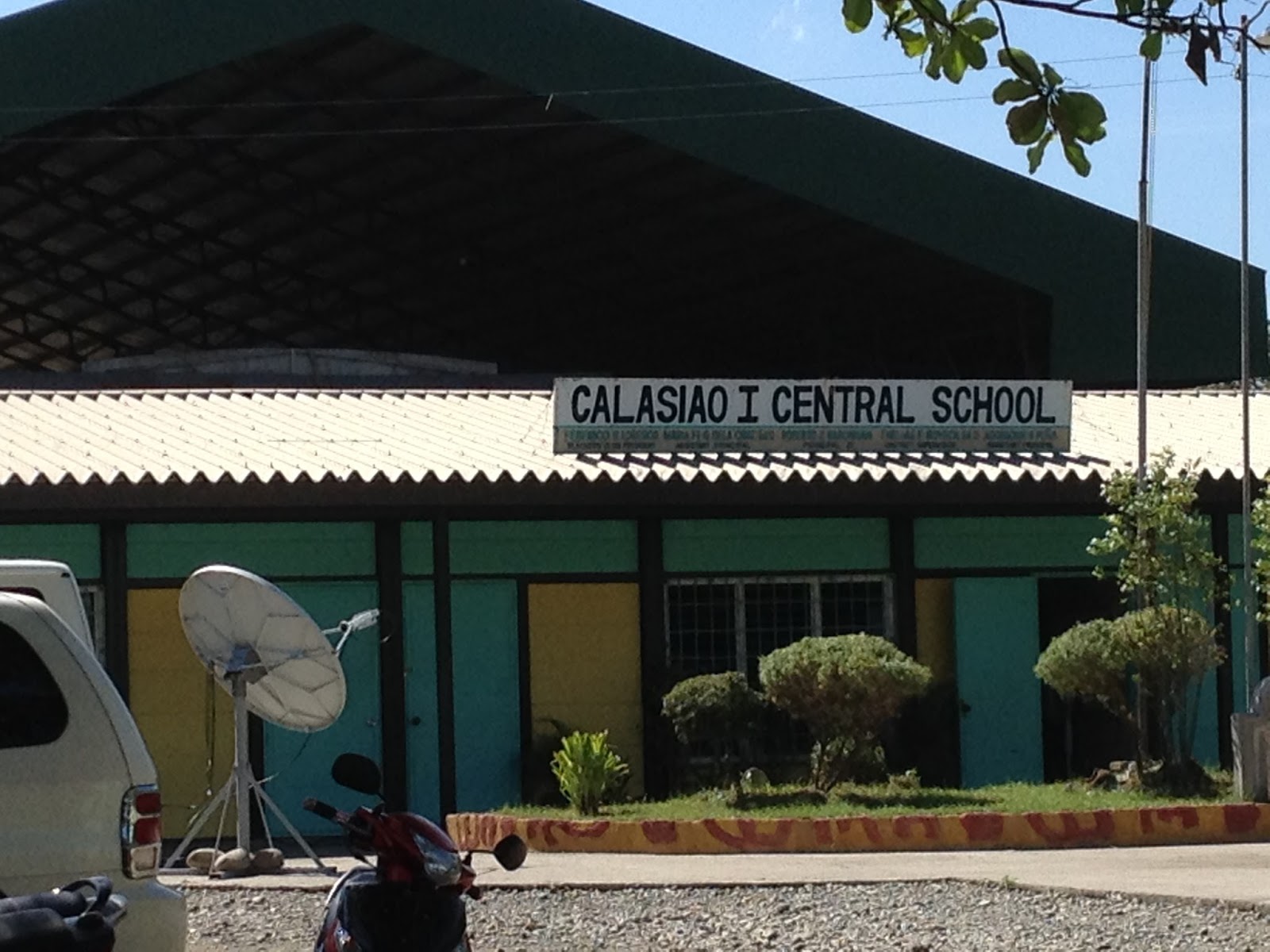 Satellite Service Adviser: IPSTAR POC at the Calasiao I Central School