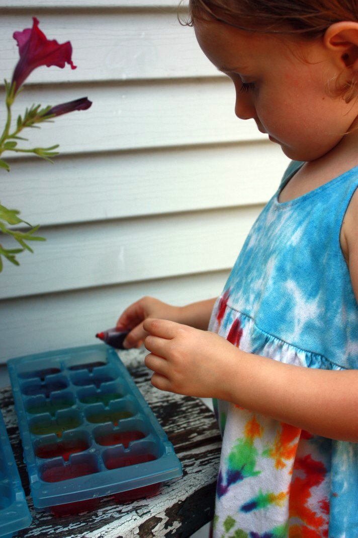 Juise: Color Mixing for Little Hands - Ice Cubes
