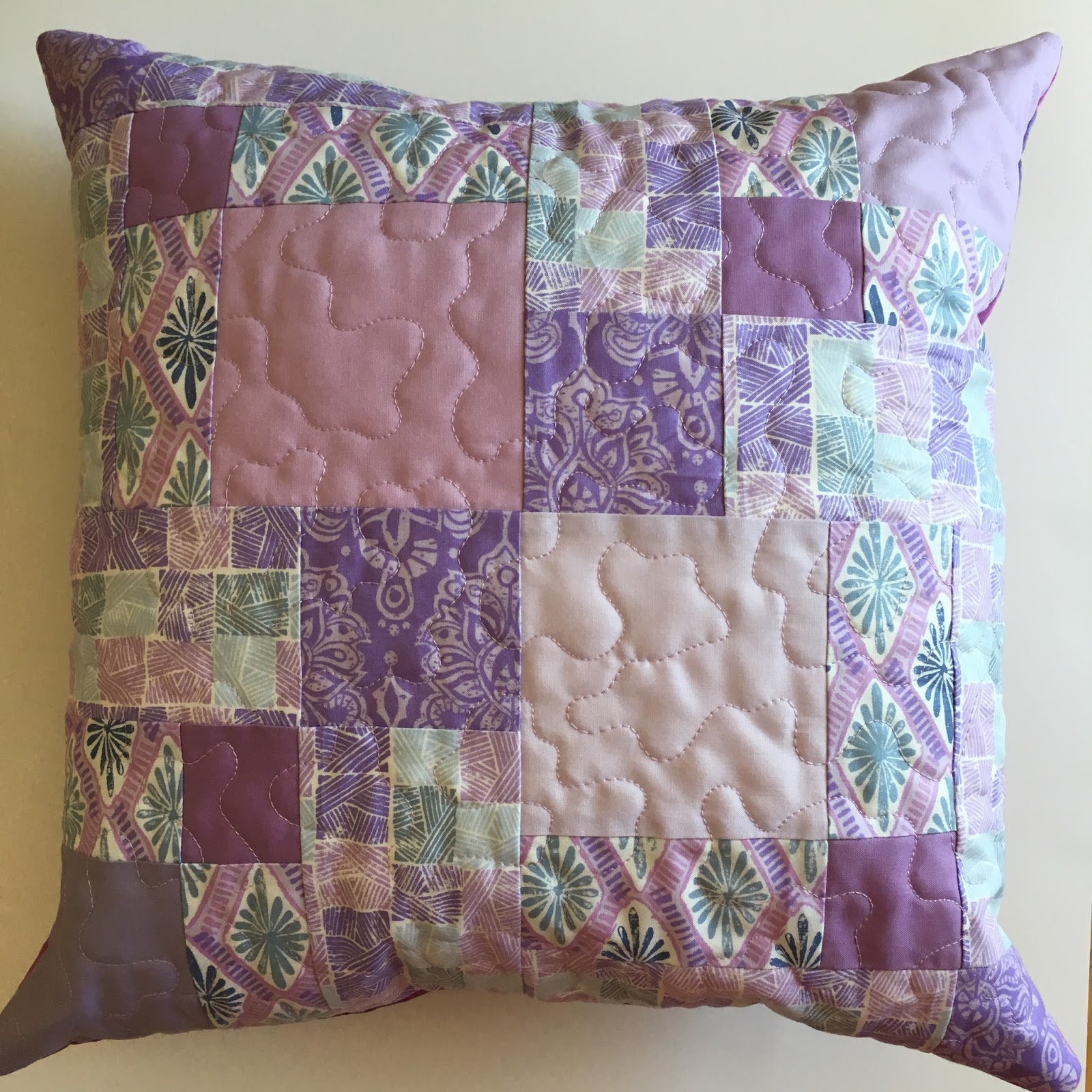 Daydreams of Quilts: Double Hidden Nine Patch Pillows