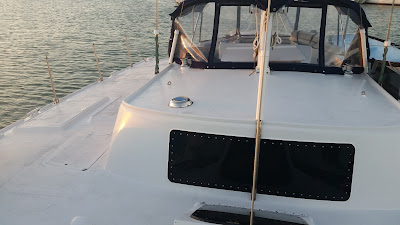 FidgityFeet: Searunner 31 Trimaran for sale