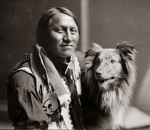 White Wolf : History and vintage photos of Native American dogs