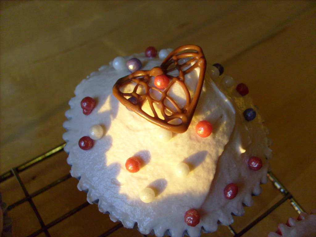 Becca Knight Cakes: Cupcakes in the sunset