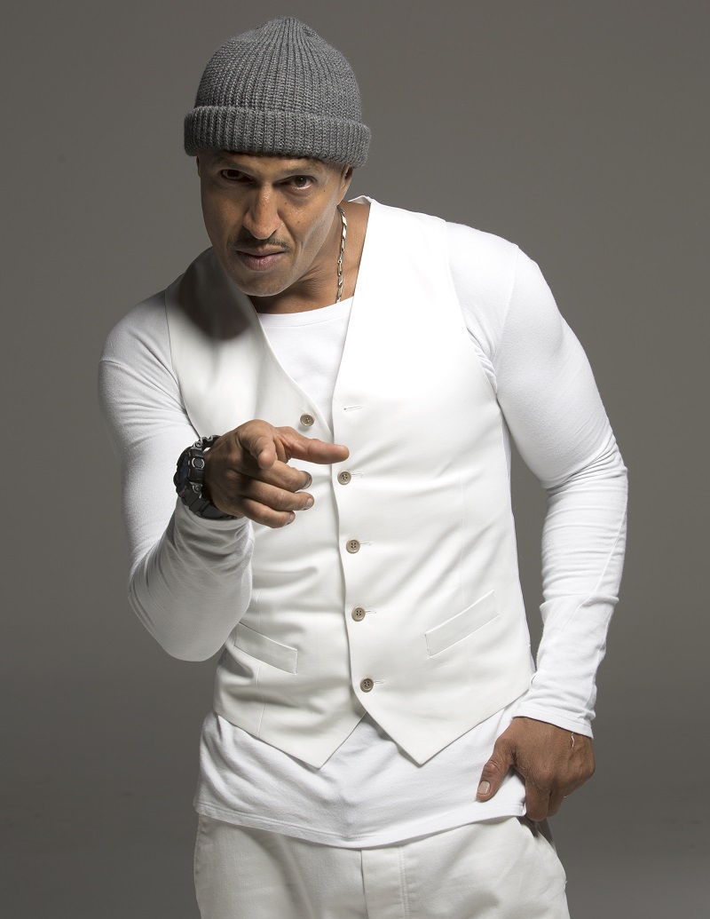 Mano Brown inaugura a nova turnê Boogie Naipe no palco do Citybank Hall ...