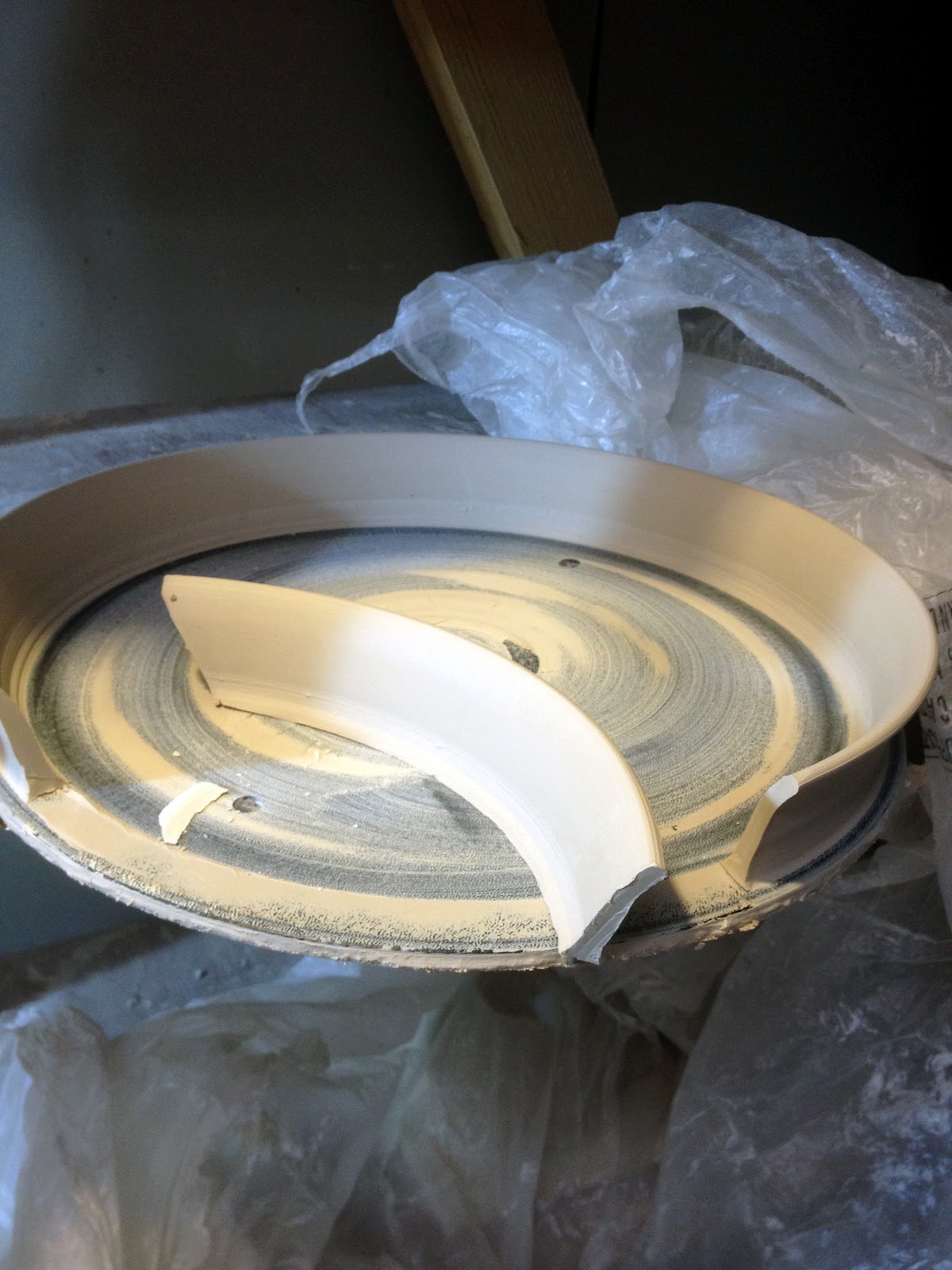 ClayOhCo: Triangle bowl Assemblage