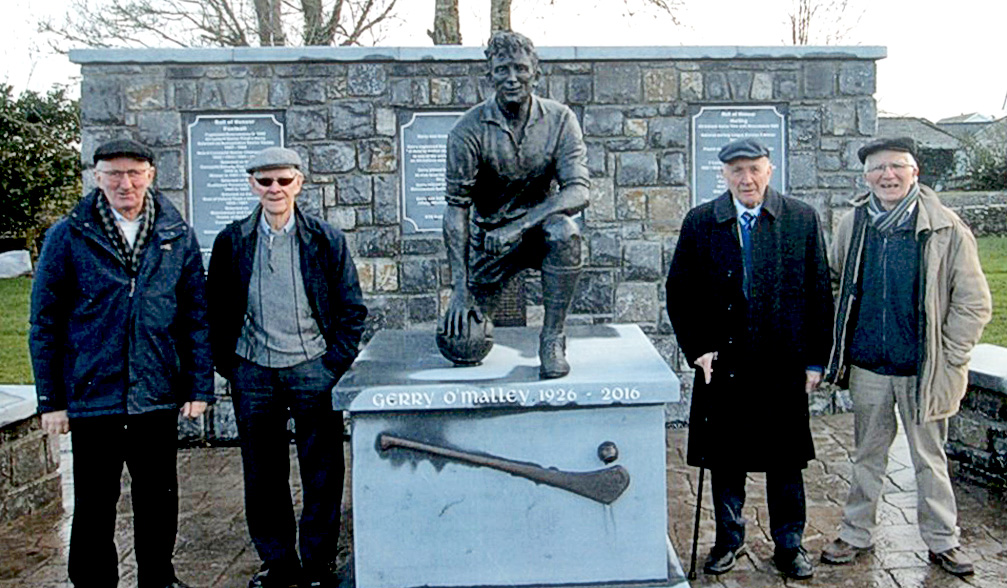 Tony Conboy's Oblique View: 2017