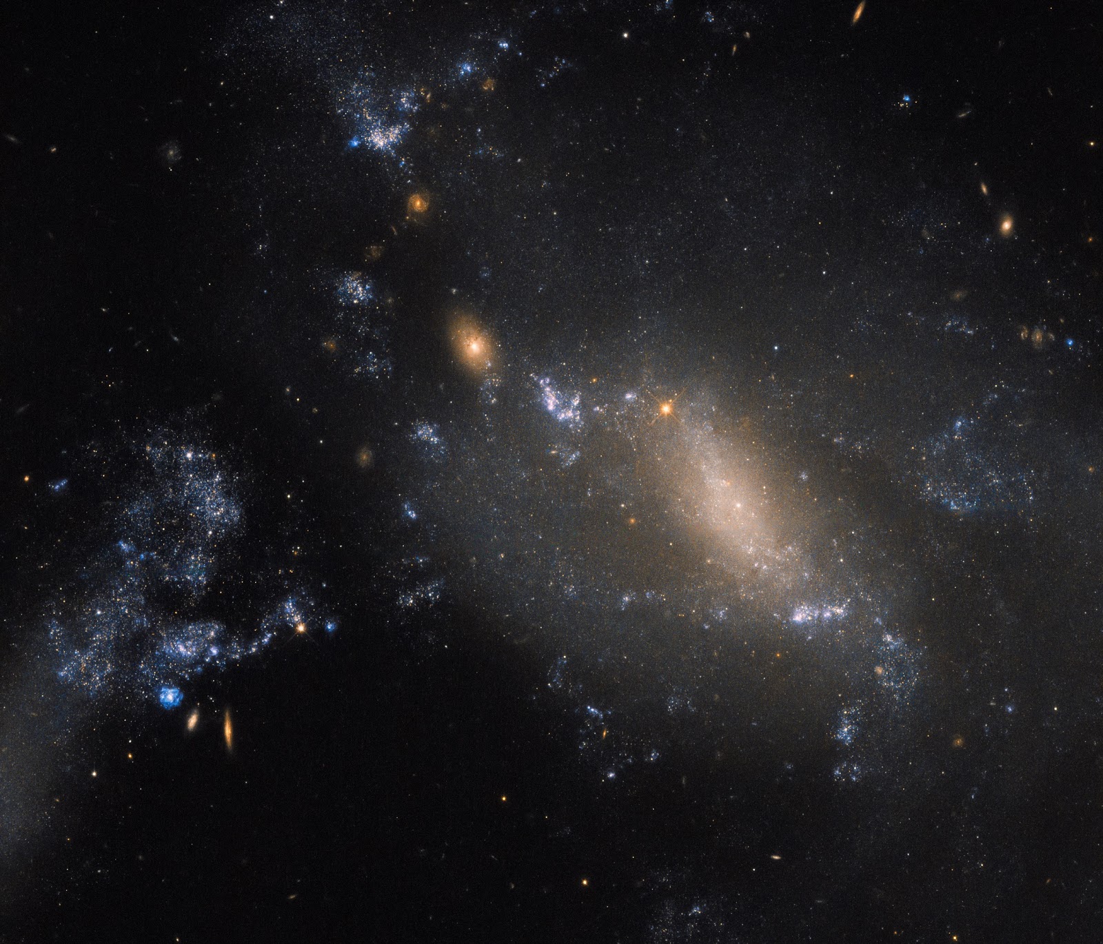 Interacting Galaxies NGC 3447 | Earth Blog