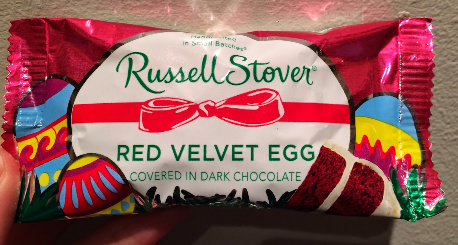 Russell Stover Red Velvet Egg / ラッセル ストーヴァー レッドベルベット エッグ ~ I'm Made of ...
