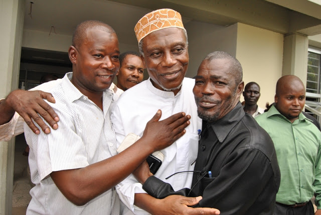 SHEIKH PONDA ''OUT'' NA KIFUNGO CHA NNJE MWAKA MMOJA - Deejay Simba The ...