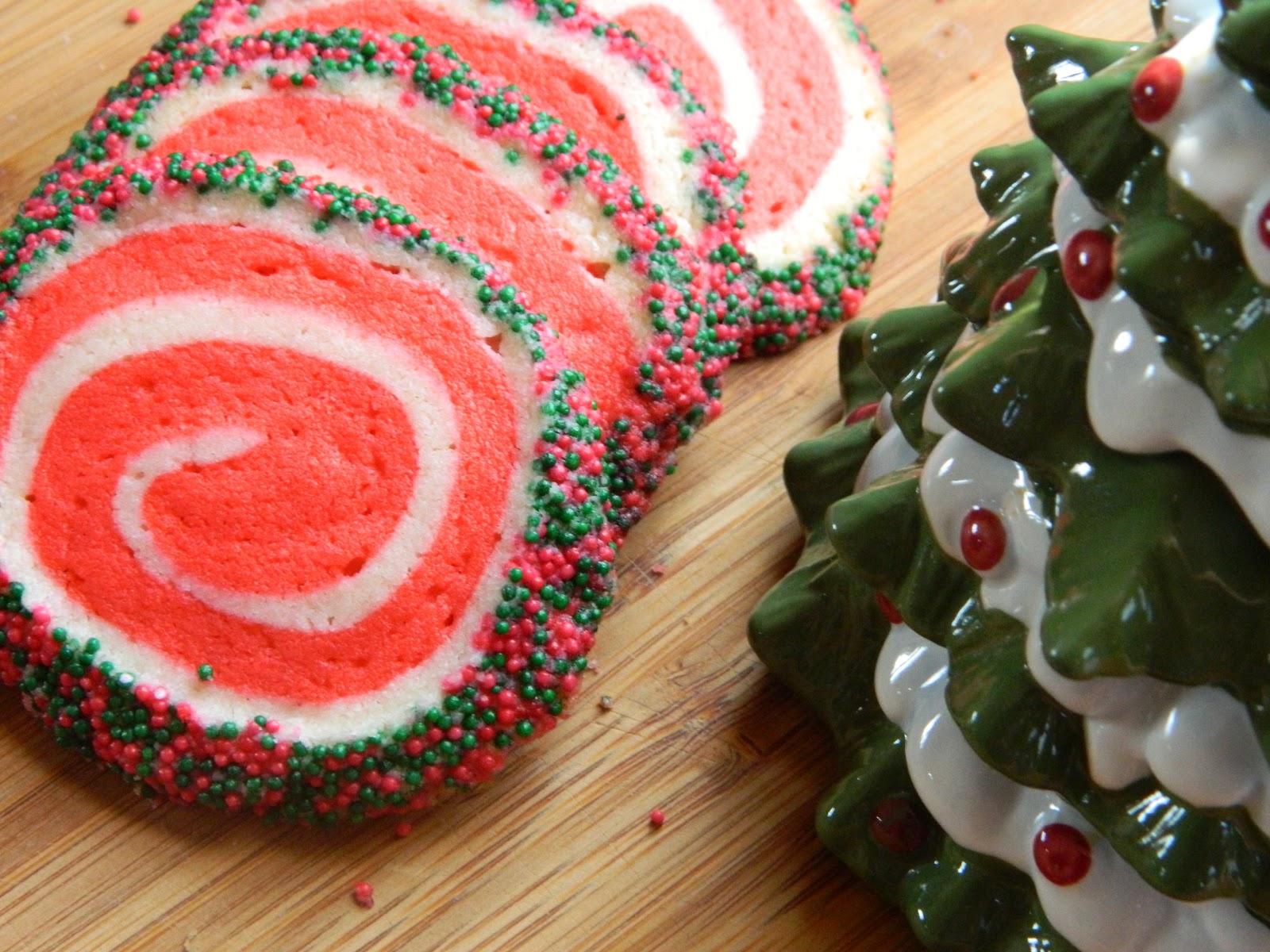 The Wednesday Baker: CHRISTMAS SPIRAL COOKIES