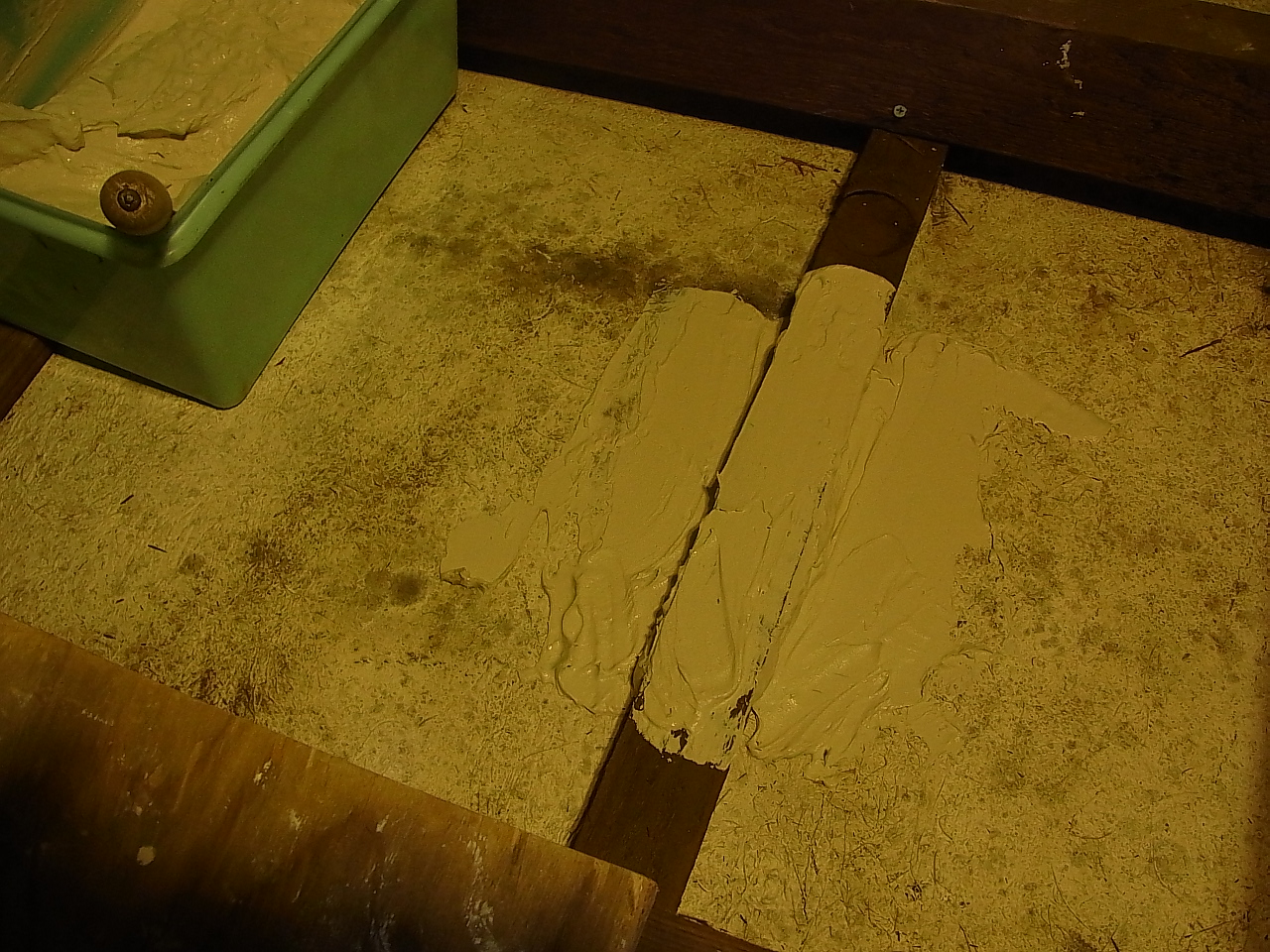 Pete's Tips - Renovation tips for your house: Repair of Sagging Plaster ...