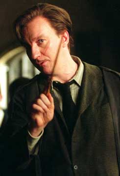 As Potter's: Remus Lupin da pinta no Pottermore