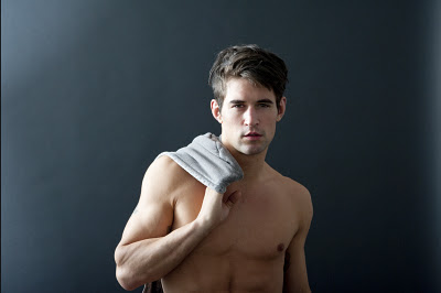 LUIS MANUEL: BENJAMIN GODFRE