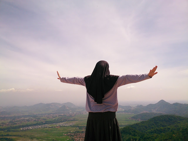 Fighting!!!: Menikmati Pemandangan Cililin dari atas Gunung @Venue ...