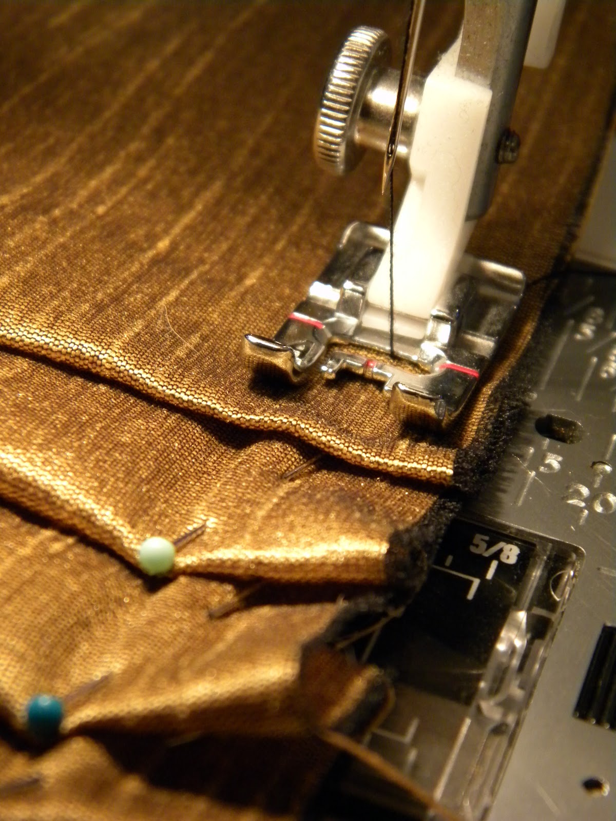 Thrifty and Chic - DIY Projects and Home Decor