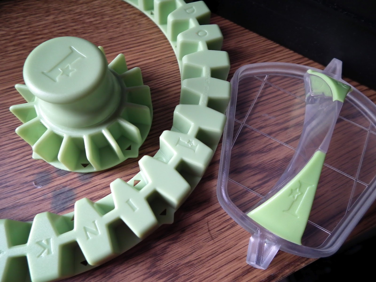 Crafty Card Tricks: Stamping Gear Review Part 1