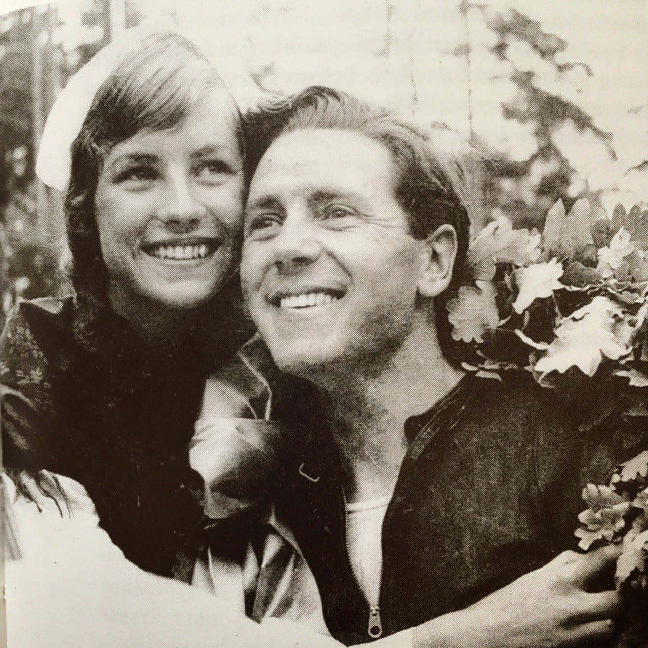 Vale, Geoff Duke; World Champion, Gentleman | Triumph Motorcycle Forum ...