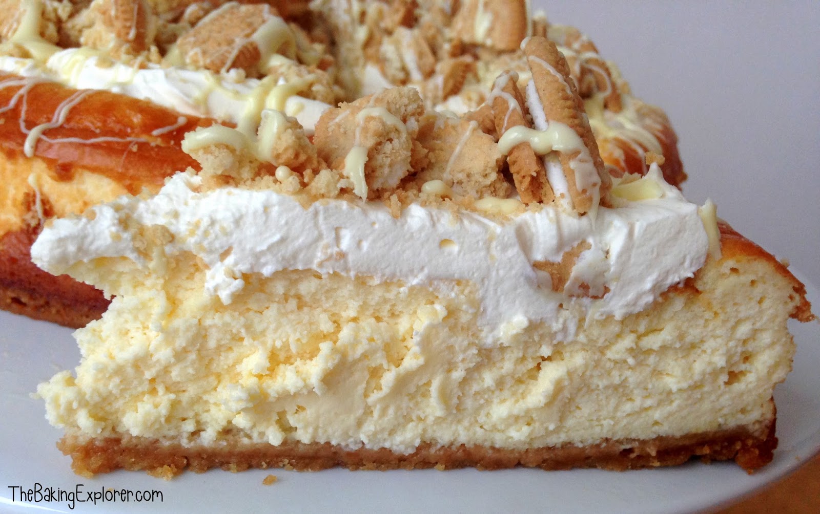 Golden Oreo Cheesecake - The Baking Explorer