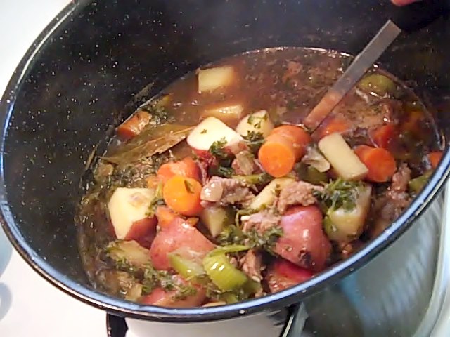 Kath's Kustom Cooking Creations: MY OWN EMERALD ISLE STEW