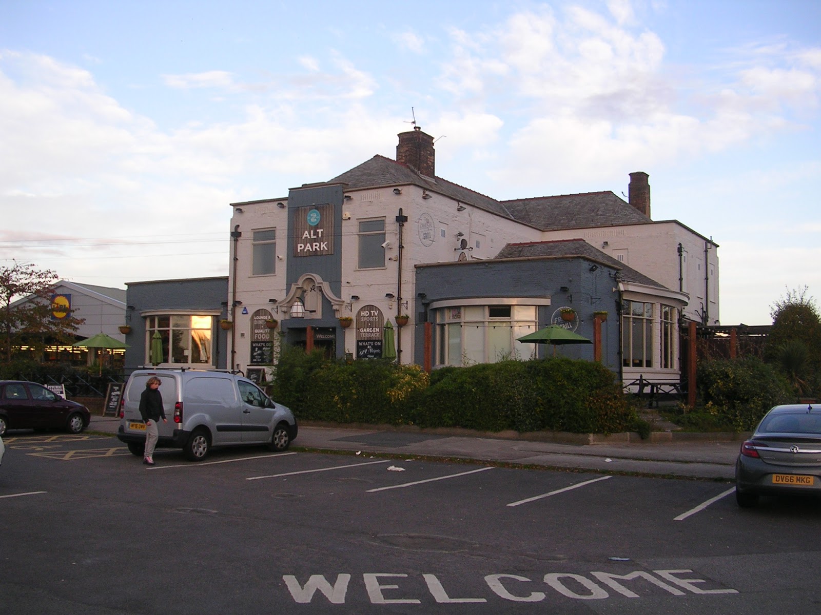 Merseyside Pub Guide: Maghull