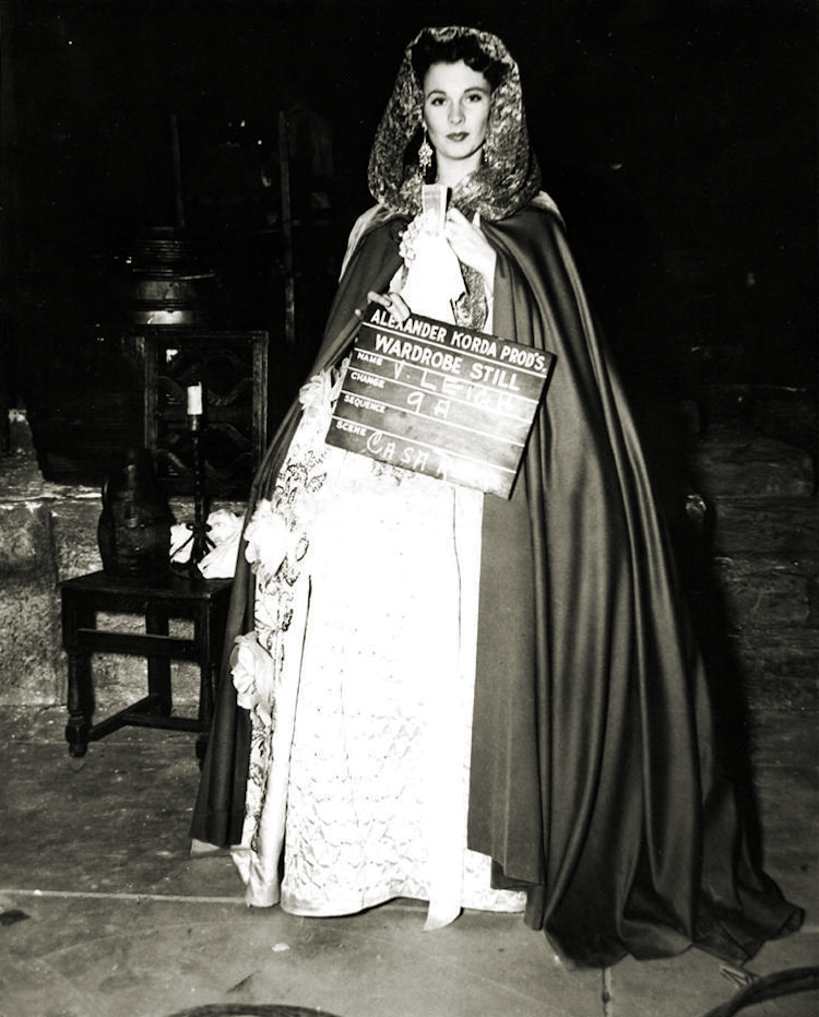 Gods and Foolish Grandeur: Vivien Leigh as Lady Hamilton, costumes by ...