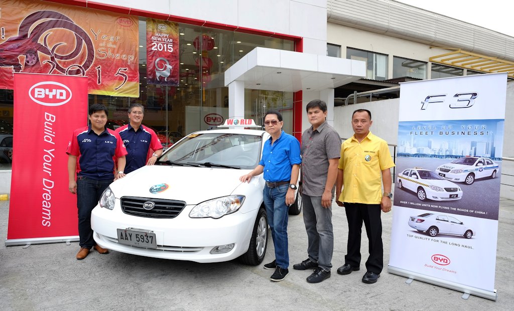 First BYD Taxi Hits Manila's Streets | CarGuide.PH | Philippine Car ...
