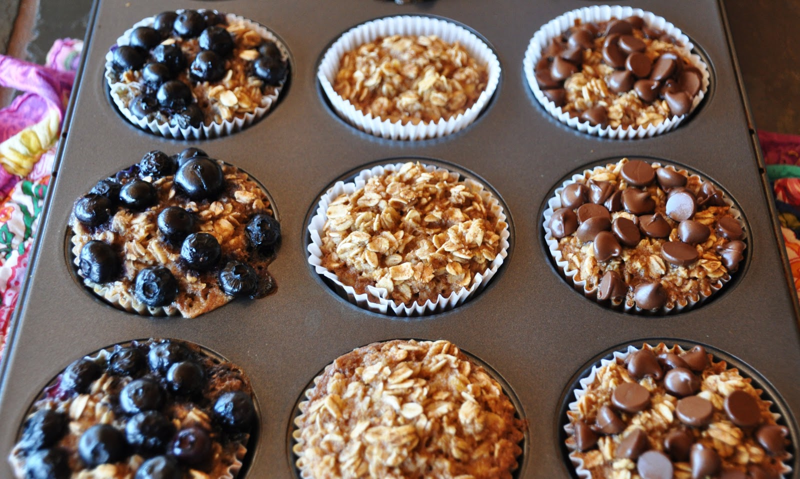 A LA GRAHAM: INDIVIDUAL BAKED OATMEAL CUPS- CLEAN EATING