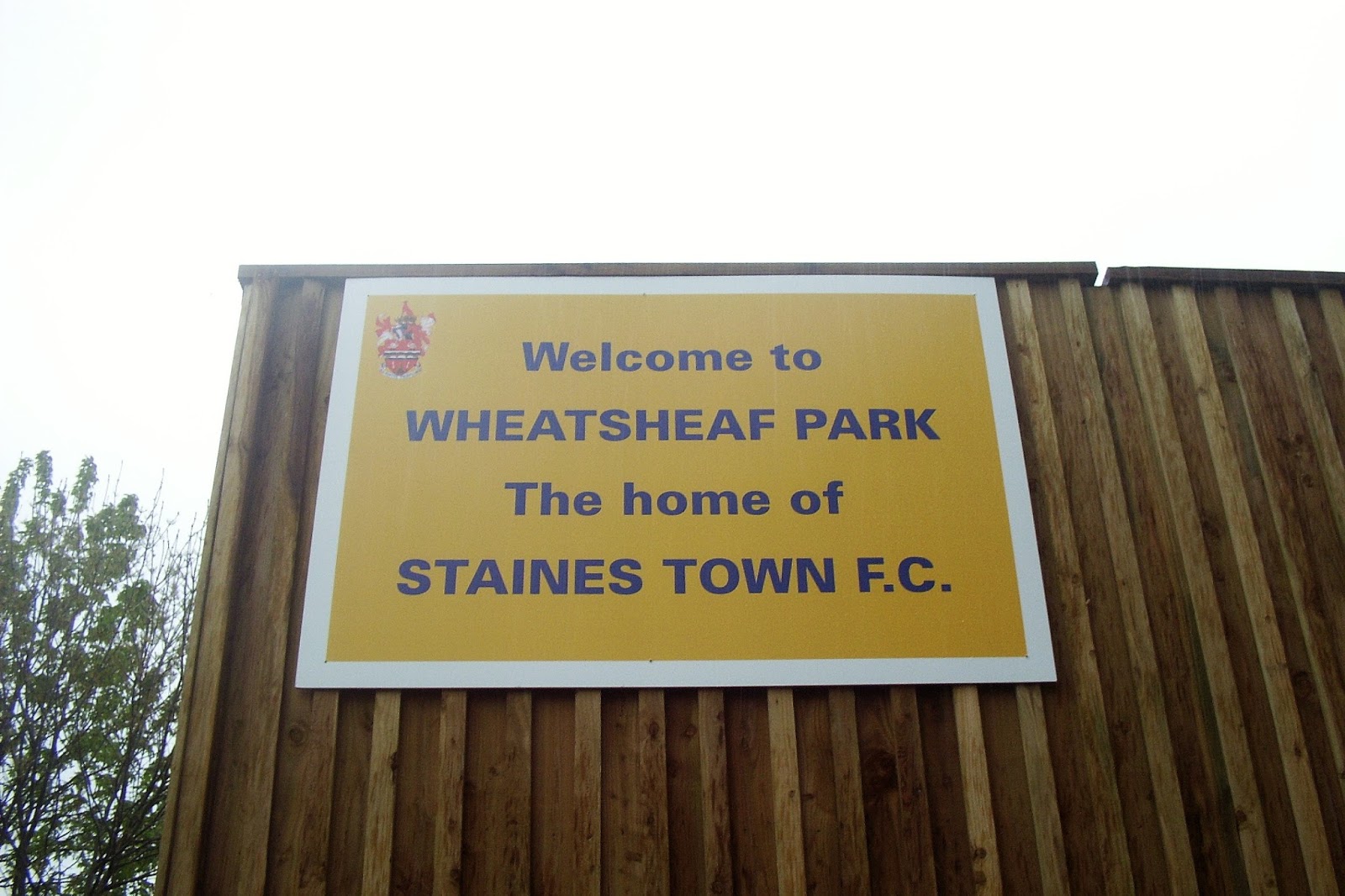 The Wycombe Wanderer: Staines Town - Wheatsheaf Park