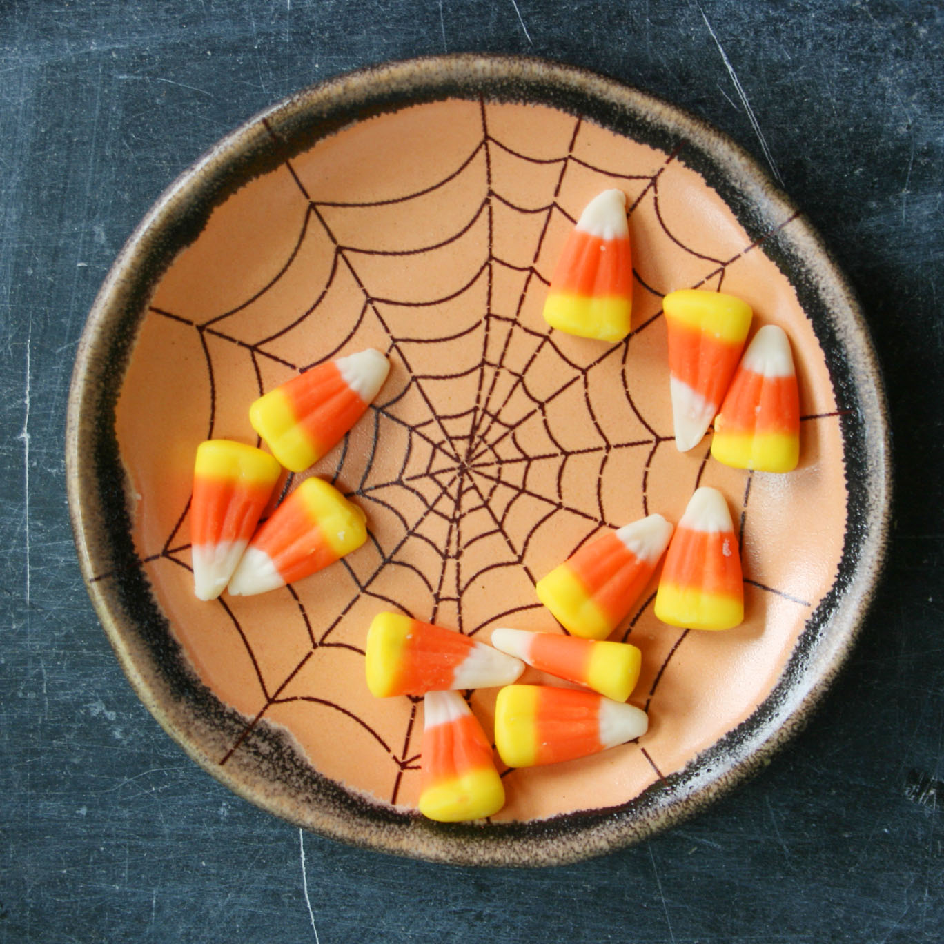 "She's so clever!": My Trick and Treat Serving Dishes