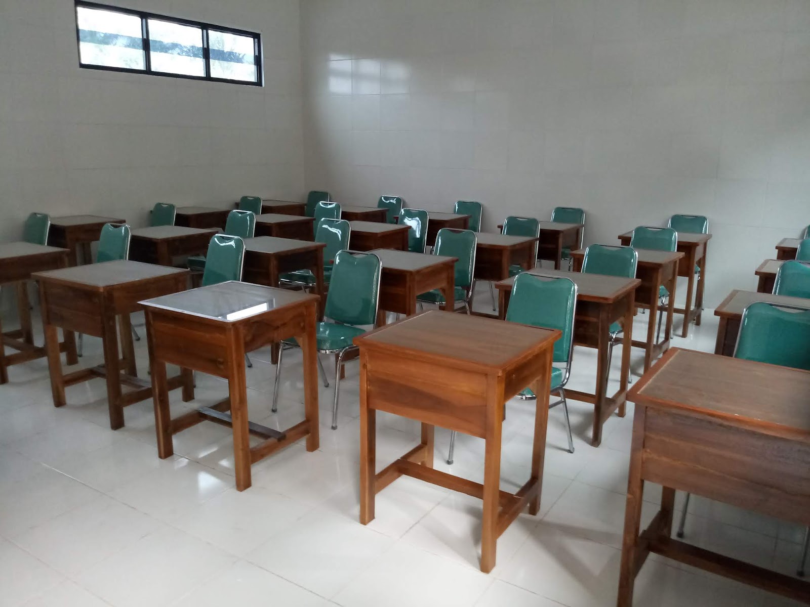 MEJA KURSI SEKOLAH SINGLE KAYU JATI: MEJA KURSI SEKOLAH KAYU MURAH