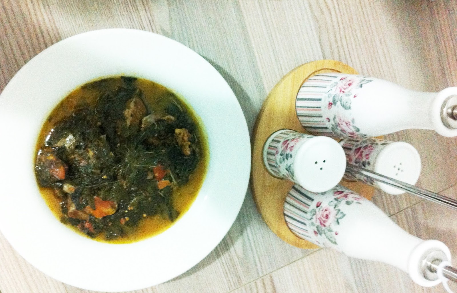 İstanbul Hanımefendisi: Molehiya