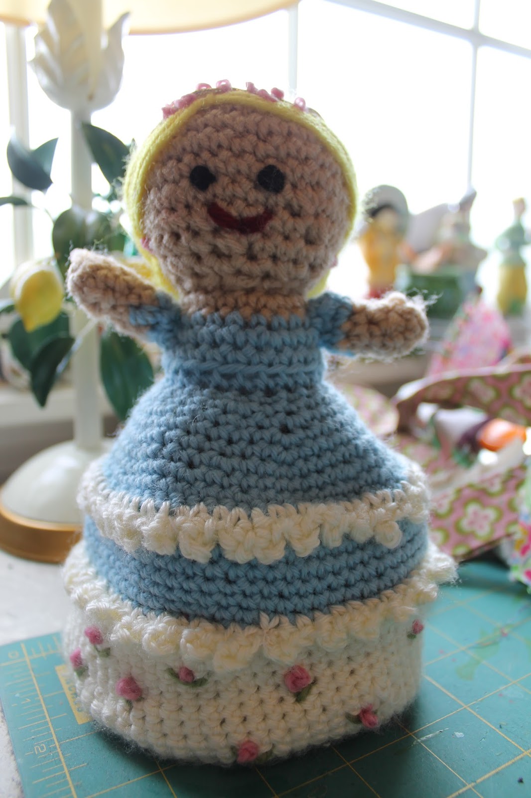 Sweet Songs: Crafty Week #2 - Crocheted Cinderella Flip Doll