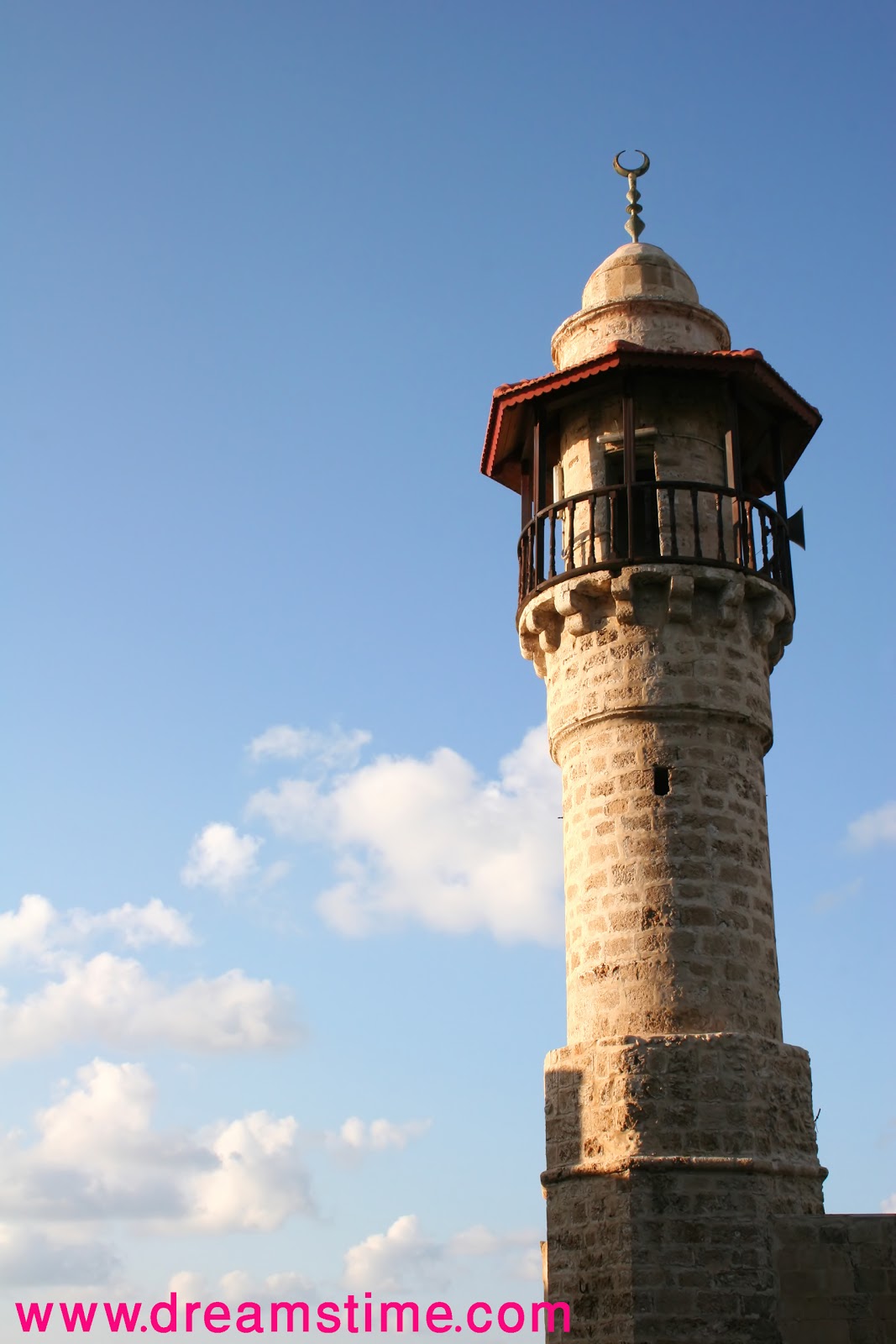 Islam guideline: Azzan (call to prayer)