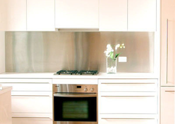 Stainless Steel Kitchen Splashback @ The Kitchen Design