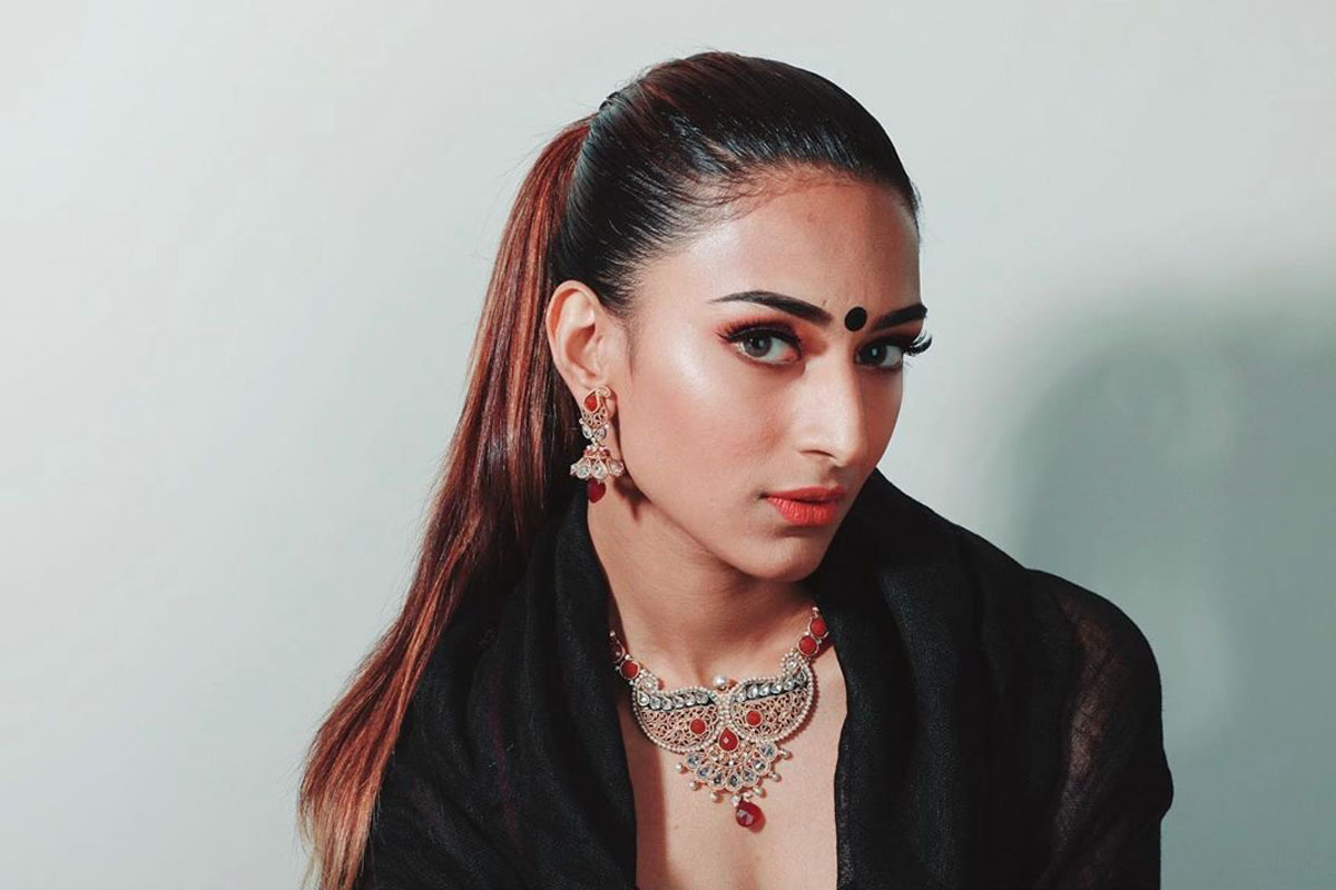 Actress Erica Fernandes ejf Stunning New Photoshoot