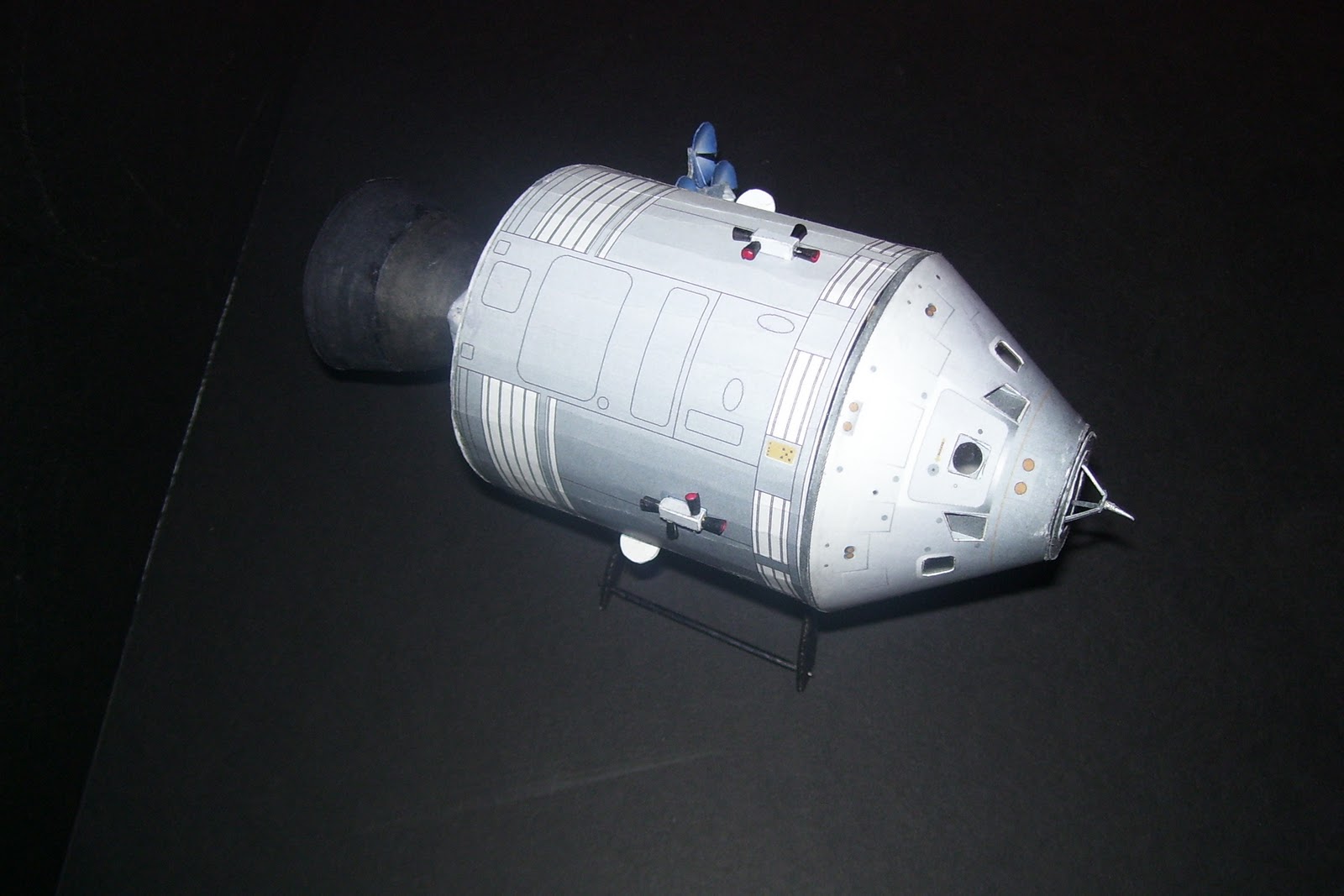 John's Paper Models etc: The Apollo Command and Service Modules