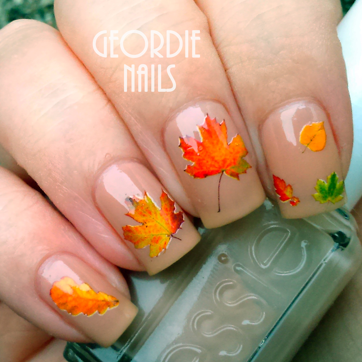 Geordie Nails: Autumn Leaves Manicure