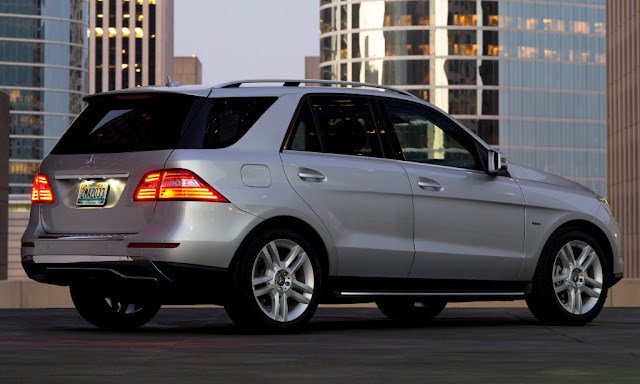 Lanzamiento: Mercedes-Benz ML 300 : Autoblog Uruguay | Autoblog.com.uy