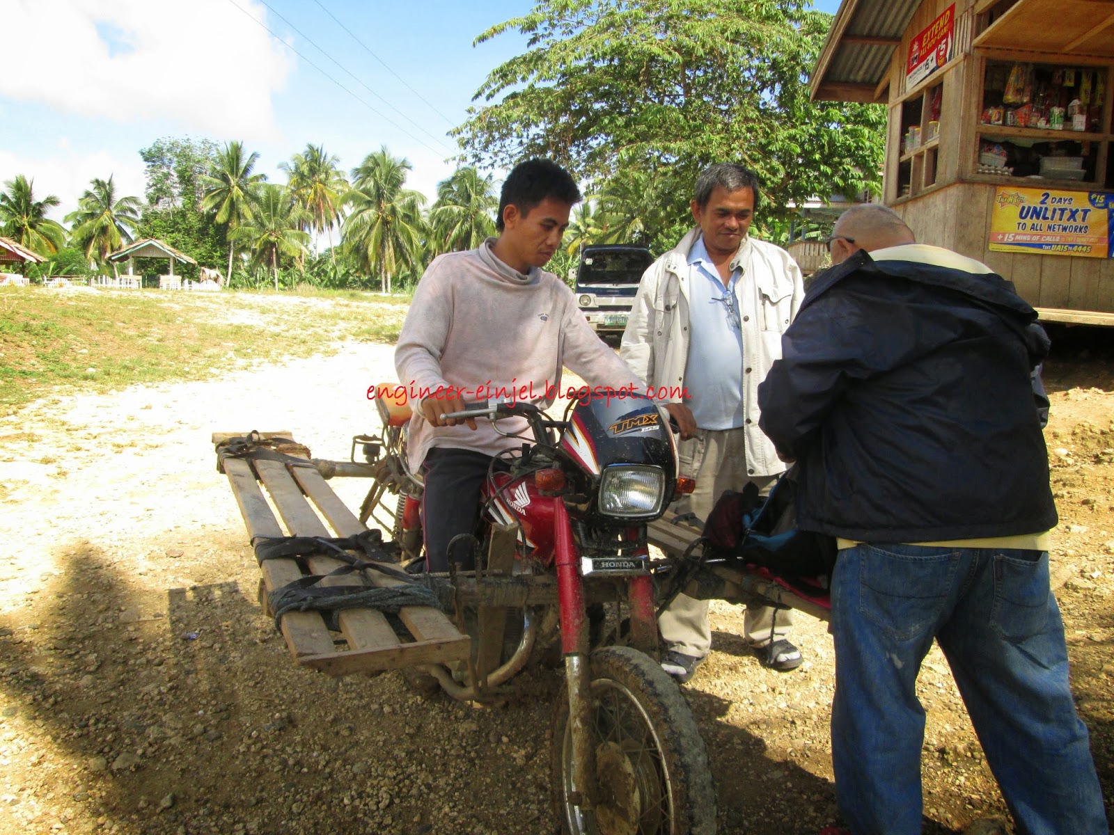 Philippine Transportation Photos: Habal-habal or skylab