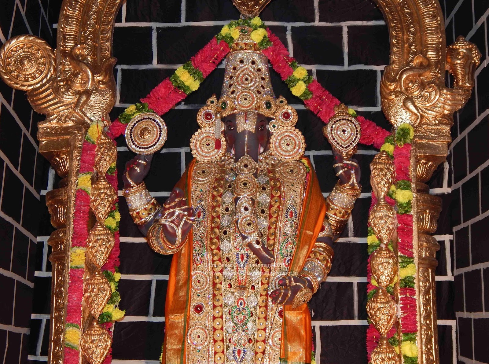 Mumbai Cha Ganpati: Chira Bazar Cha Chintamani-2016