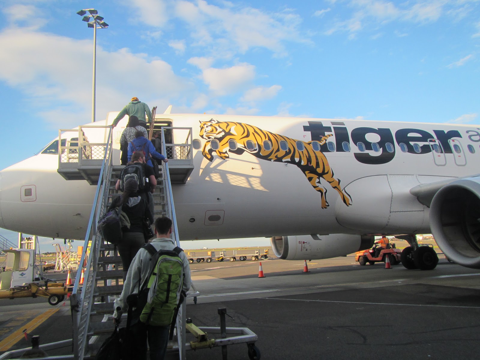 Buying The Cheapest Domestic Air Ticket in Australia! - Tips in Saving ...