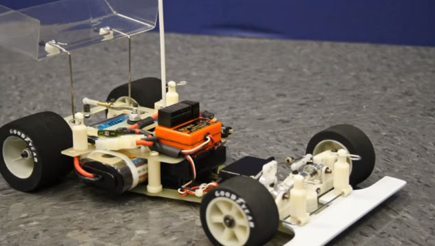 Team Associated 1983年発売の「RC12i」走行映像|ラジコンもんちぃ - オフロード/オンロード/ドリフト ラジコンニュース