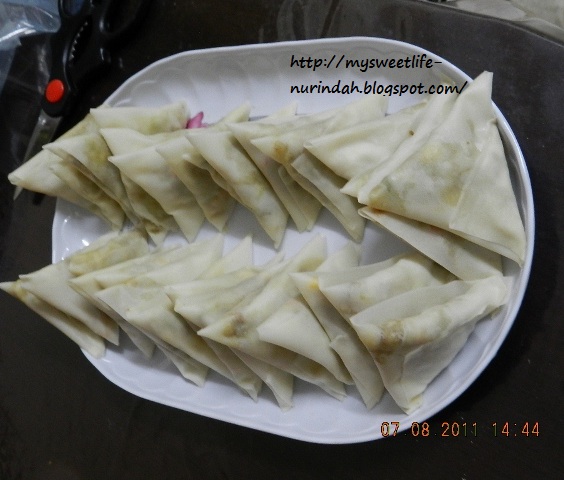 Berkongsi cerita memasak ,dan pengalaman hidup yang menceriakan.Insya ...