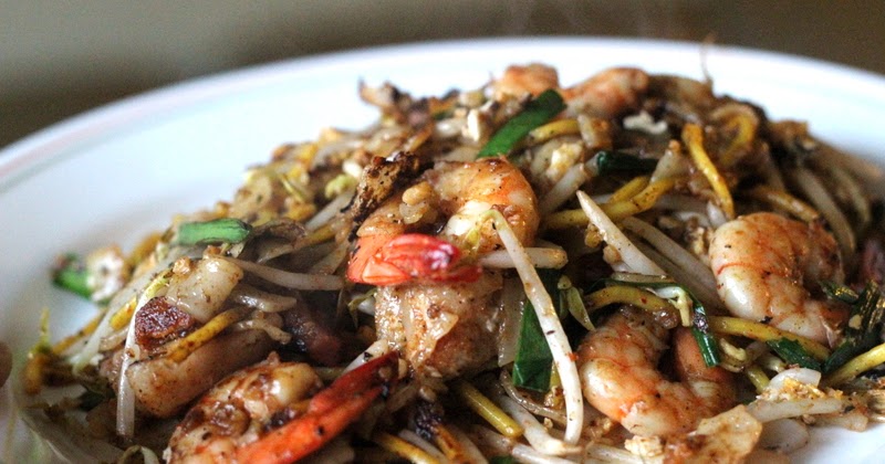 The Food Canon - Inspiring Home Cooks: Penang Char Kuay Teow (Home Version)