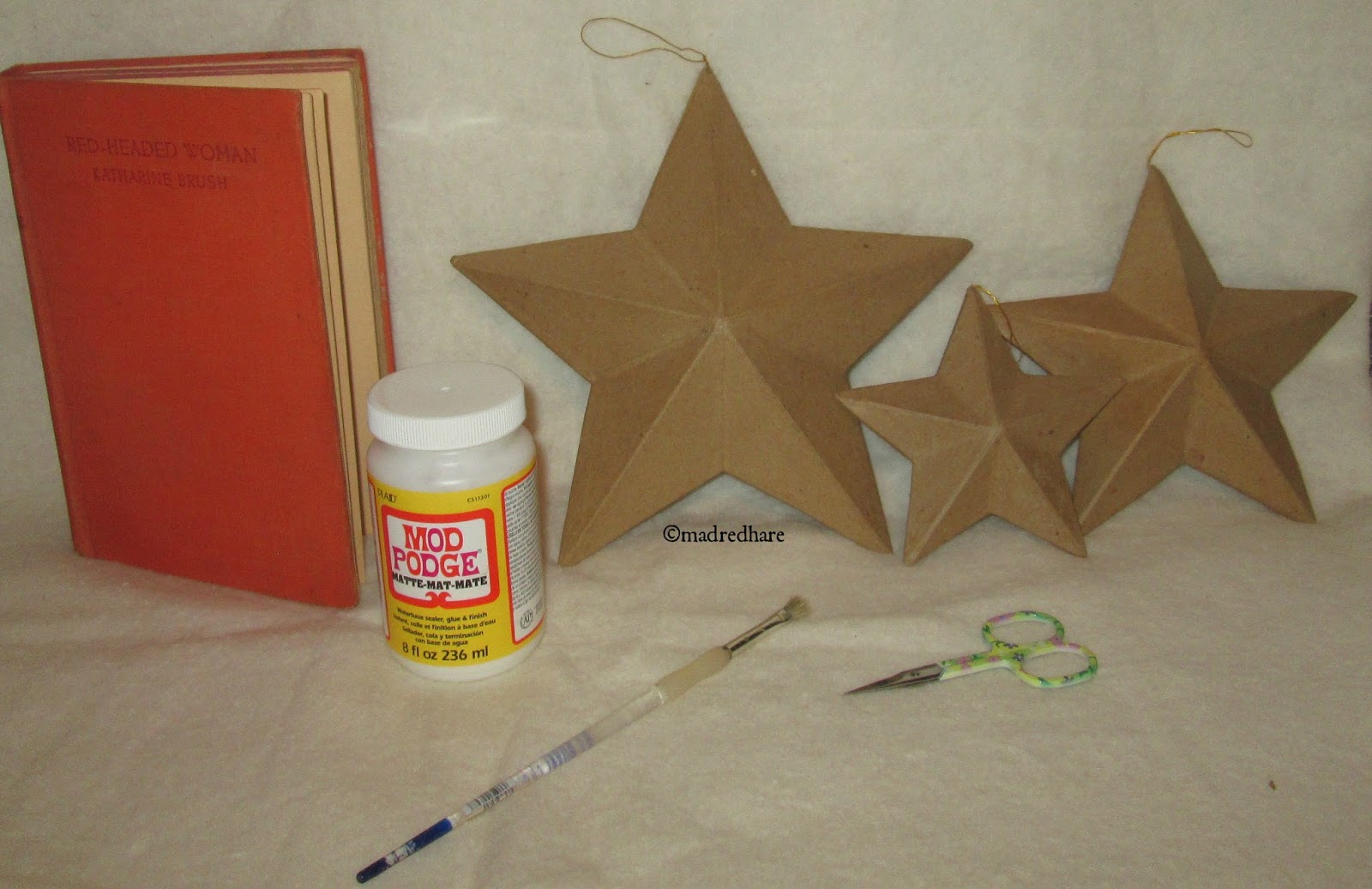 Mad Red Hare: Book Page Stars