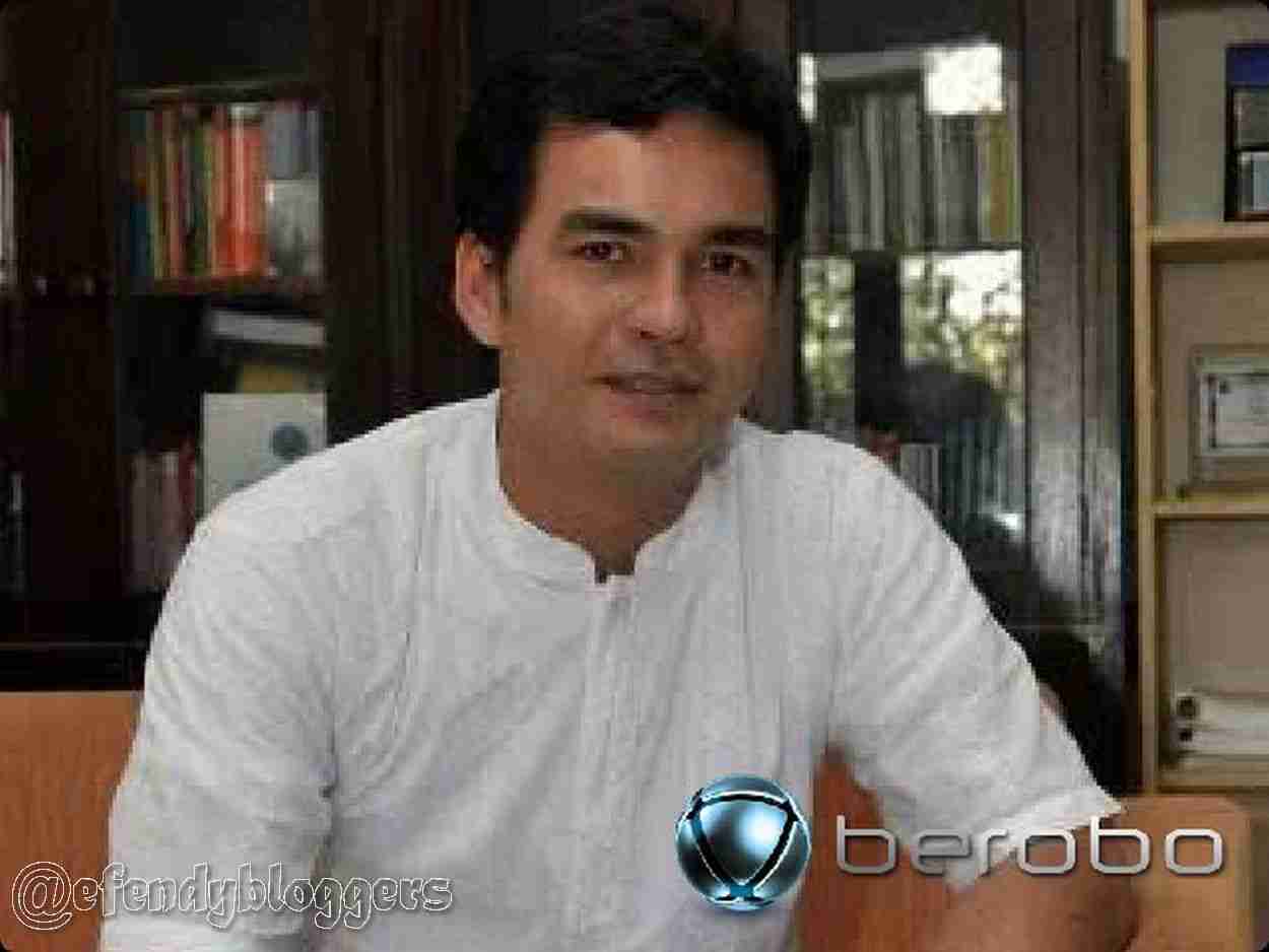 Biodata Teddy Syach Lengkap - Profil Biografi