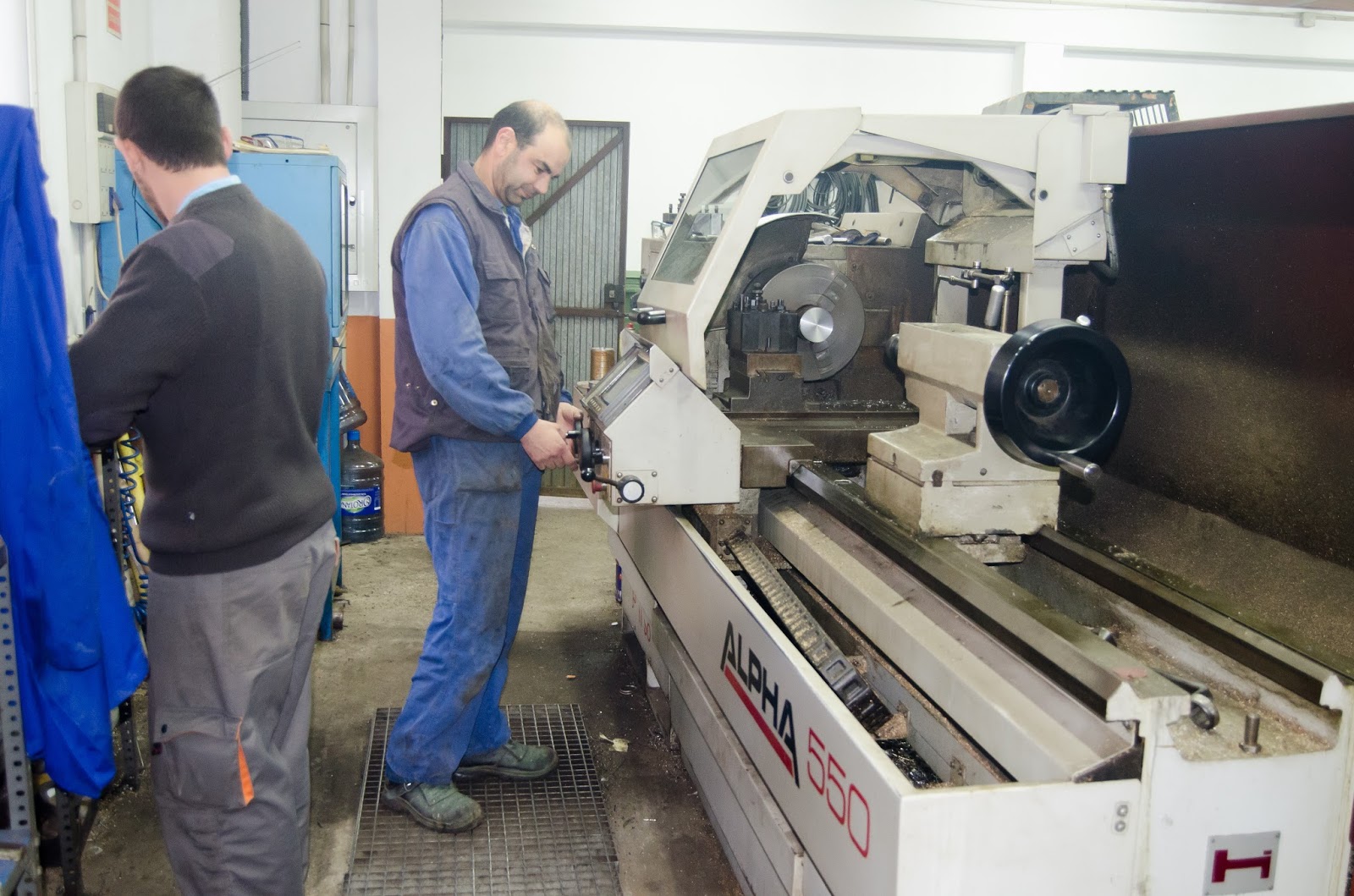 Talleres Ponce: Servicios de torno y fresadora